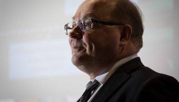 Saarelainen palasi kahdesti supoon vähin äänin – HS ...